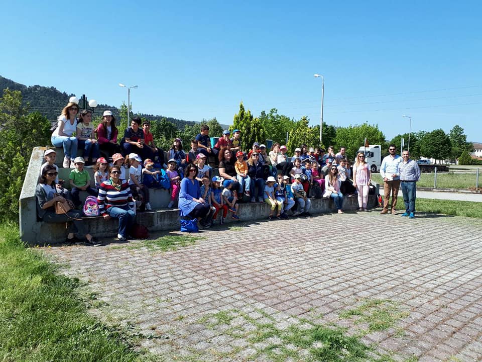 ΕΠΙΣΚΕΨΗ ΤΩΝ ΜΑΘΗΤΩΝ ΤΟΥ ΔΗΜΟΤΙΚΟΥ ΣΧΟΛΕΙΟΥ ΔΙΛΟΦΟΥ ΣΤΟ ΠΑΡΚΟ ...